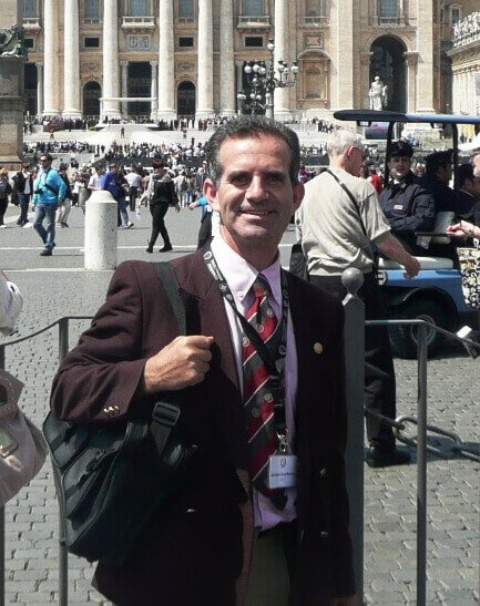 Cuando Hay Ejercicios Espirituales El Demonio Tiembla Cruzados De